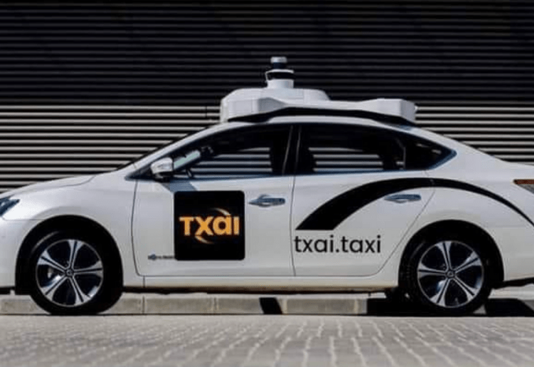 Self-Driving Taxis In Abu Dhabi Are Now Available For Residents - Gulfbuzz