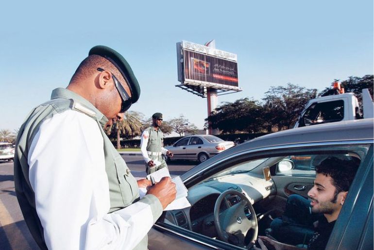 12 UAE Traffic Fines Defined For Vehicle Related Violations - Gulfbuzz 12 UAE Traffic Fines Defined For Vehicle Related Violations - Gulfbuzz