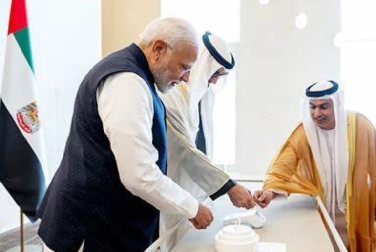 You Can Now Pay In Indian Rupees In UAE By Using The New Jaywan Card ...
