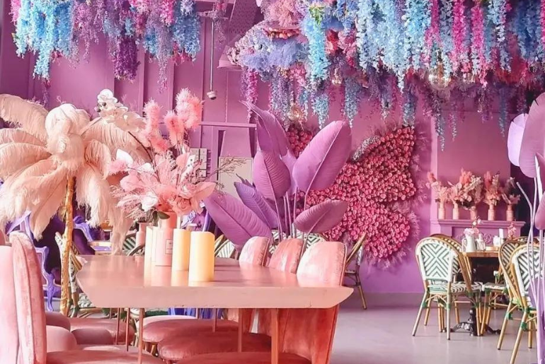 5 Of The Pinkest Restaurants In Dubai To Have Your Own 'Pretty In Pink ...