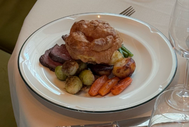 Have The Perfect Sunday Roast At THREE CUTS Steakhouse And Bar On The ...