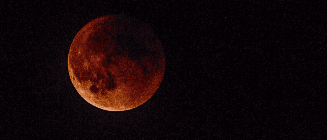 A Total Lunar Eclipse "Blood Moon" To Happen TONIGHT - Will UAE Get To ...